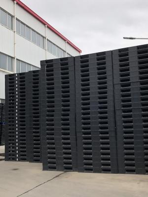 Cina 1 tonnellata di pallet di plastica pesante Euro pallet a facciata singola con materiali HDPE PP e PE in vendita