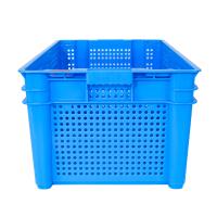 China Foldable PP Plastic Stackable Nestable Dislocation Basket for Fresh Food Distribution for sale