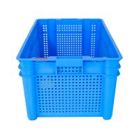 China Foldable PP Plastic Stackable Nestable Dislocation Basket for Fresh Food Distribution for sale
