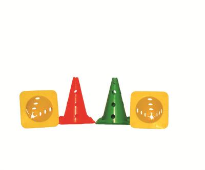China PP Football Training Cone met meerdere kleuropties en aangepast logo Te koop