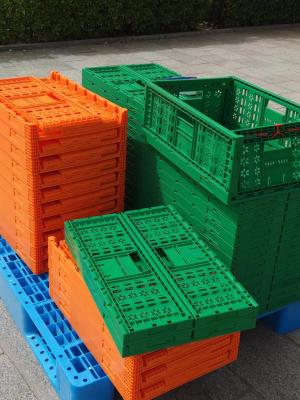 China Meerderevouwbare kratten voor tuingroenten Fruit Seafood Storage Plastic Crate Storage Te koop