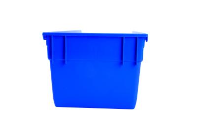 China Grote capaciteit gereedschappen opslag met stapelbare hangende plastic container en op maat gemaakte kleur Te koop