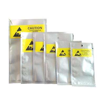 China Bolsas de plástico de protección antiestática personalizadas para placas base y discos duros Embalaje de seguridad de autocierre para electrónica en venta