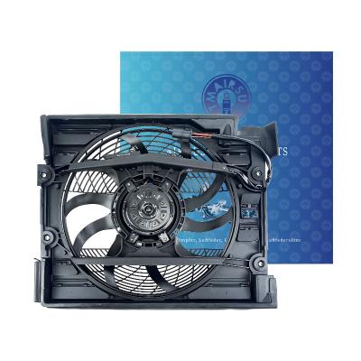 Cina Ventilatore di raffreddamento automatico di nuova generazione ad alte prestazioni per BMW 5 E39 64548380780 Serie 3.0T in vendita