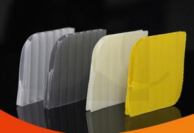 Cina Tabelloni ondulati resistenti della cavità dello strato pp del polipropilene dell'acqua in vendita