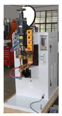 Chine Soudeuse capacitive de tache de décharge de Tab Spot Welder 7.5KVA de batterie de NiMH à vendre