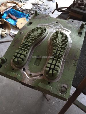China Rubber Sole Making Machine And Production Line Press Moulding Machine Rubber for sale
