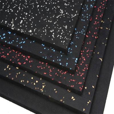 China EPDM Gym Flooring Rolls Rubber Tile Making Machine Anti Slip for sale
