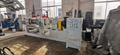 China Hard Tooth Bearing Rubber Two Roll Mixing Mill XK400 16inch Mixing Mill Machine for sale