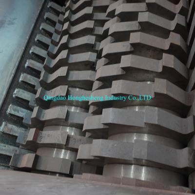 China Plastic Shredder Machine Blades To Crush Waste Tires Plastic Products for sale
