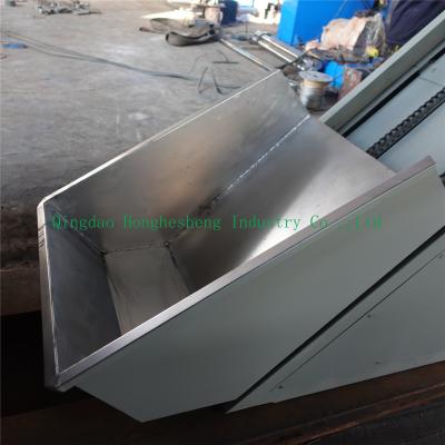 China Hoisting Machine Bucket Elevator for Kneader Rubber Mixing Mill for sale