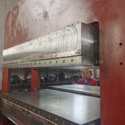 China Full Specification Frame Manual Mold Moving Vulcanizing Machine PLC Control 400T for sale