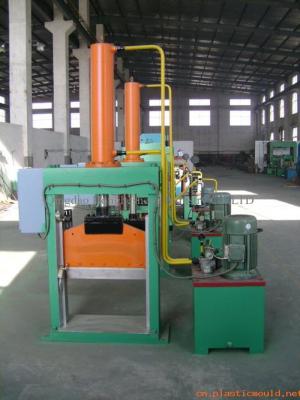 China XQL660 8 Ton Foam Rubber Cutting Machine CE ISO9001 Rubber Sheet Cutting Machine for sale