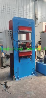 Cina Stile della struttura che pavimenta mattonelle di gomma che fanno macchina con il colpo di 600mm in vendita