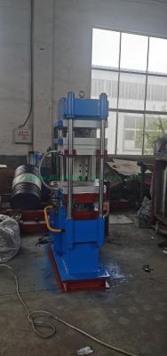 Cina Raffreddamento ad acqua di vulcanizzazione della macchina della stampa del piatto del laboratorio 25T 50Ton in vendita