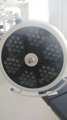 Cina Due luci di teatro cape di operazione del LED che illuminano la lampada di OT per ambulatorio complesso in vendita