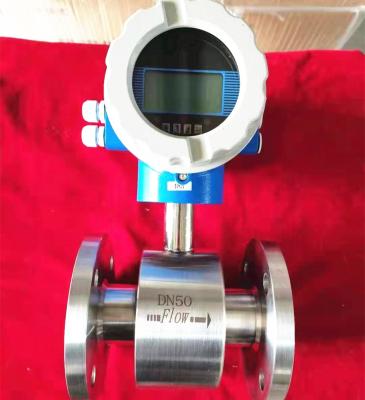 China La industria partió el flujómetro electromágnetico 150m m del agua de la categoría alimenticia del metro de flujo de Digitaces en venta