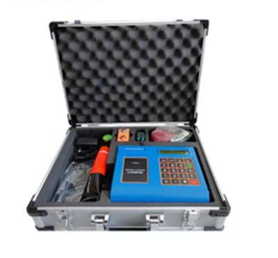 China Water Oil Portable Ultrasonic Flowmeter Clip On Bracket Mounted for sale