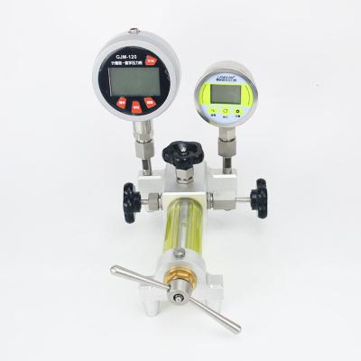 China Stable Pressure Rising and Falling Process with Lever-Type Pressure Application Pressure Gauge Calibrator for sale