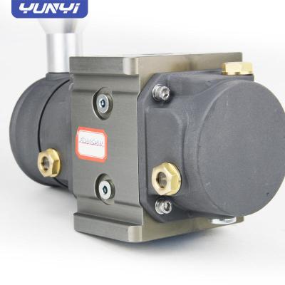 China Yunyi Roots Flowmeter DN25 150 1inch Flange Connection RS485 4-20mA Gas Waist Wheel Flowmeter with Display LCD for sale
