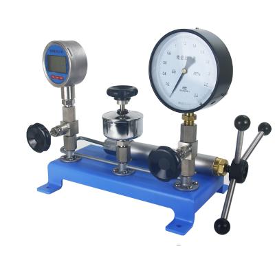China XY-6/60 Pressure Gauge Calibrator with 60 MPa Test Pressure Capability and Vacuum Testing Capability for sale