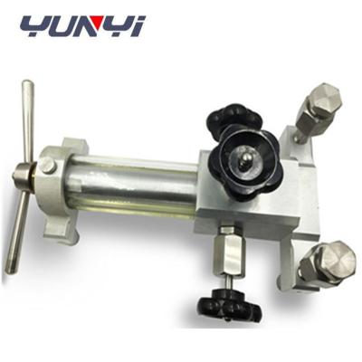 중국 가지고 다닐 수 있는 수력 XY-2006B 060MPa 압력계 교정부 판매용