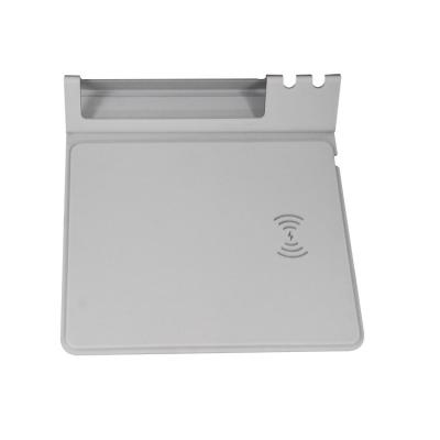 Cina Manufacturers Customized High Quality Multifunctional Foldable Magnetic Wireless Charging Leather Mouse Pad in vendita