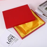 China Stackable Rigid Custom Luxury Gift Boxes Moistureproof For Apparel for sale