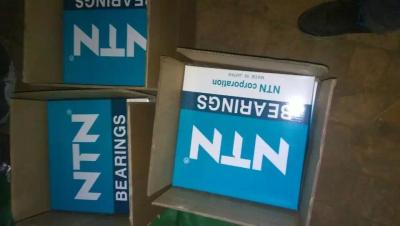 China NTN 23030 Chrome steel / GCR15 Spherical Roller Bearings Single Row 150*225*56 MM for sale