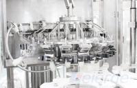 China Easy Operation Automatic Beer Filling Machine For Washing Bottle for sale