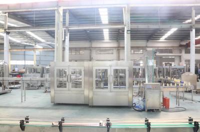 Cina 500 ml Bottiglia Macchina di riempimento automatico di liquido 4000BPH 8000BPH 12000BPH in vendita