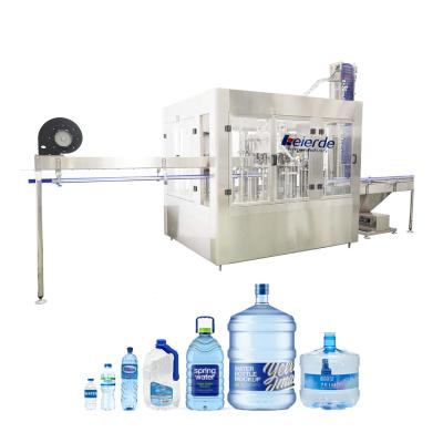 Cina Macchina di riempimento di acqua pura ad alta produttività elettrica 2000BPH in vendita