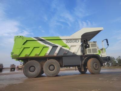 Cina Capacità di carico nominale di 60 t camion elettrico di scarico miniere 9300X3680X4300mm Dimensioni in vendita