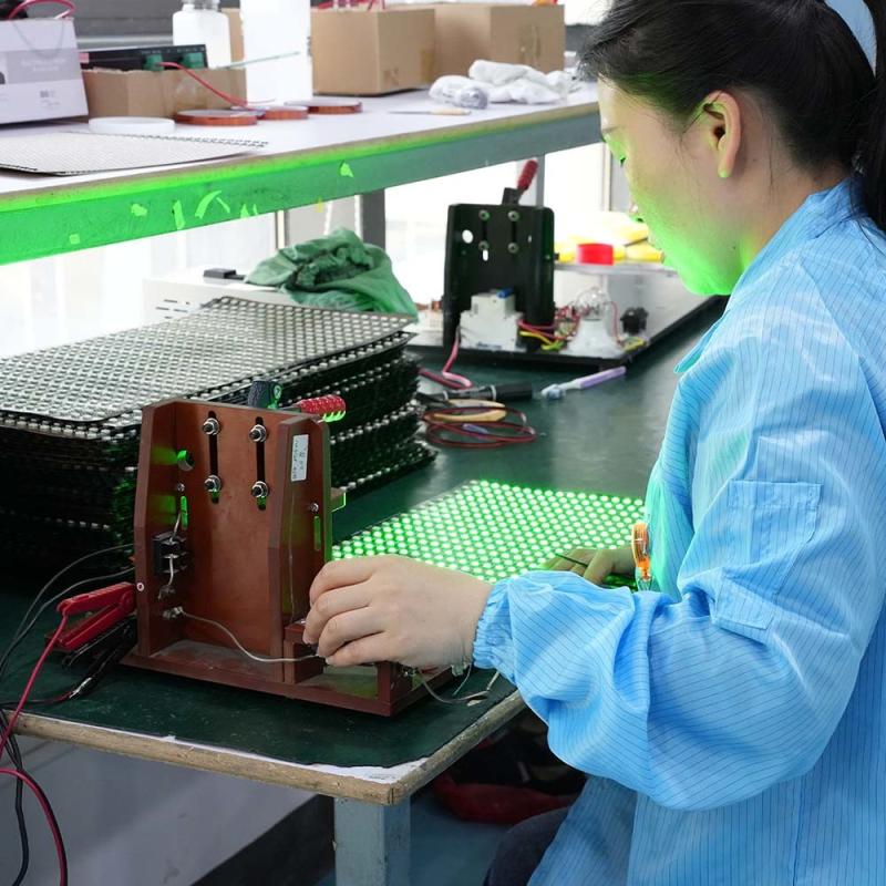 Fornitore cinese verificato - QUAN HE Lighting Co., Ltd.