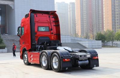 Cina Shacman X6000 6x4 Tractor Head Truck 25ton 40ton Heavy Duty LHD Euro 5 Standard 600hp 50t Capacity Load in vendita