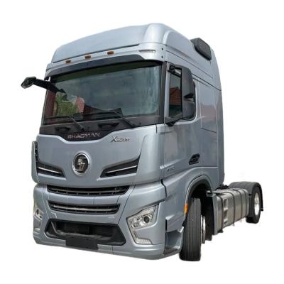 China Shacman X6000 Traktor Kopf Lkw 4*2 Anhänger Kopf nach Peru zu verkaufen