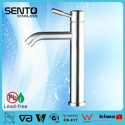 China SENTO patentó el grifo del lavabo del acero inoxidable del producto para el mercado mundial en venta