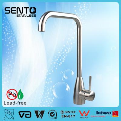 China mezclador de un solo nivel 2016 del grifo de la cocina del diseño del fasion con buen precio en venta