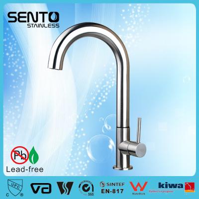 China Forme a sola palanca el mezclador de la cocina del ACERO INOXIDABLE con precio barato en venta