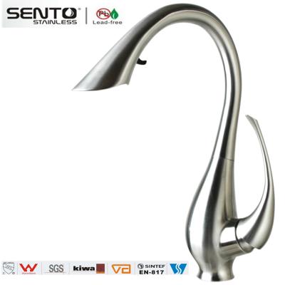 China Mezclador de la cocina del cisne de SENTO para el diseño del cuarto de baño en venta