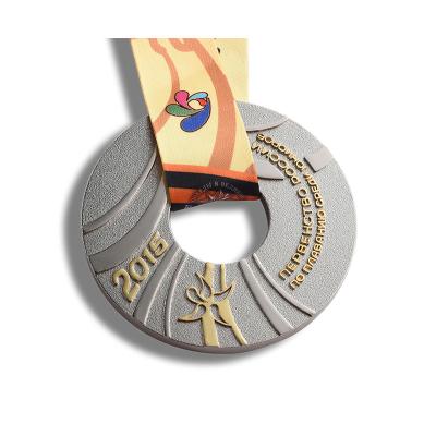 China Medalhas feitas sob encomenda pequenas da maratona, artigos do presente das medalhas do jogo relativo à promoção à venda