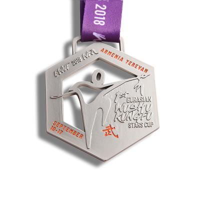 China Medalhas criativas das artes marciais da laca, medalha de ouro memorável do metal da honra à venda