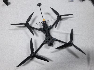 China Long Range 5.8G RC Racing FPV Drones Kit with Brushless Motor 1800TVL Resolution FPV Racing Drones for Heavy Payload for sale