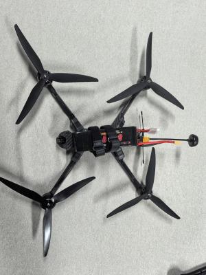 China Drones FPV de 10 pulgadas 1.2G 10W VTX Largo alcance 20km Cámara de visión nocturna con 2.4g/915 ELRS Estaca 65A Carga 4KG FPV Drone de carreras en venta
