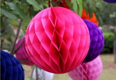 China Wholesale Cheap Wedding Tissue Paper Tassel Garland Hot Pink Honeycomb Tissue Balls for Party Decoration for sale