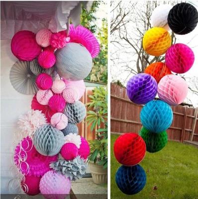 China Best Selling Red Paper Honeycomb Ball Flower Kissing Party Decorations for sale