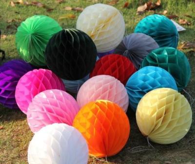 China Handmade Birthday Party Favors Tissue Paper Honey comb Flower Balls for Decorations for sale