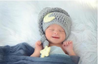 China Baby Photography Prop Crochet Knit Boy Star Moon Infant Hat for sale