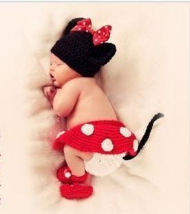 China Newborn Baby Photo Prop Crochet Custom Mickey Mouse Photography Back Drop Props Clothing Sets for sale