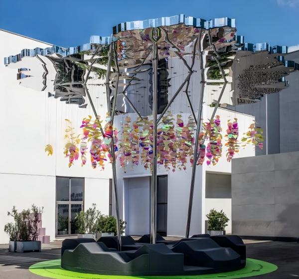 Quality Stainless Steel Wind Art Tree Sculpture with Moving Colorful Leaves - Modern Metal Art for Park/Hotel/Plaza Decoration for sale
